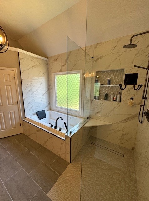 MTI Madelyn 1 Ultra Whirlpool MTI Ultra Whirlpool Madelyn 1